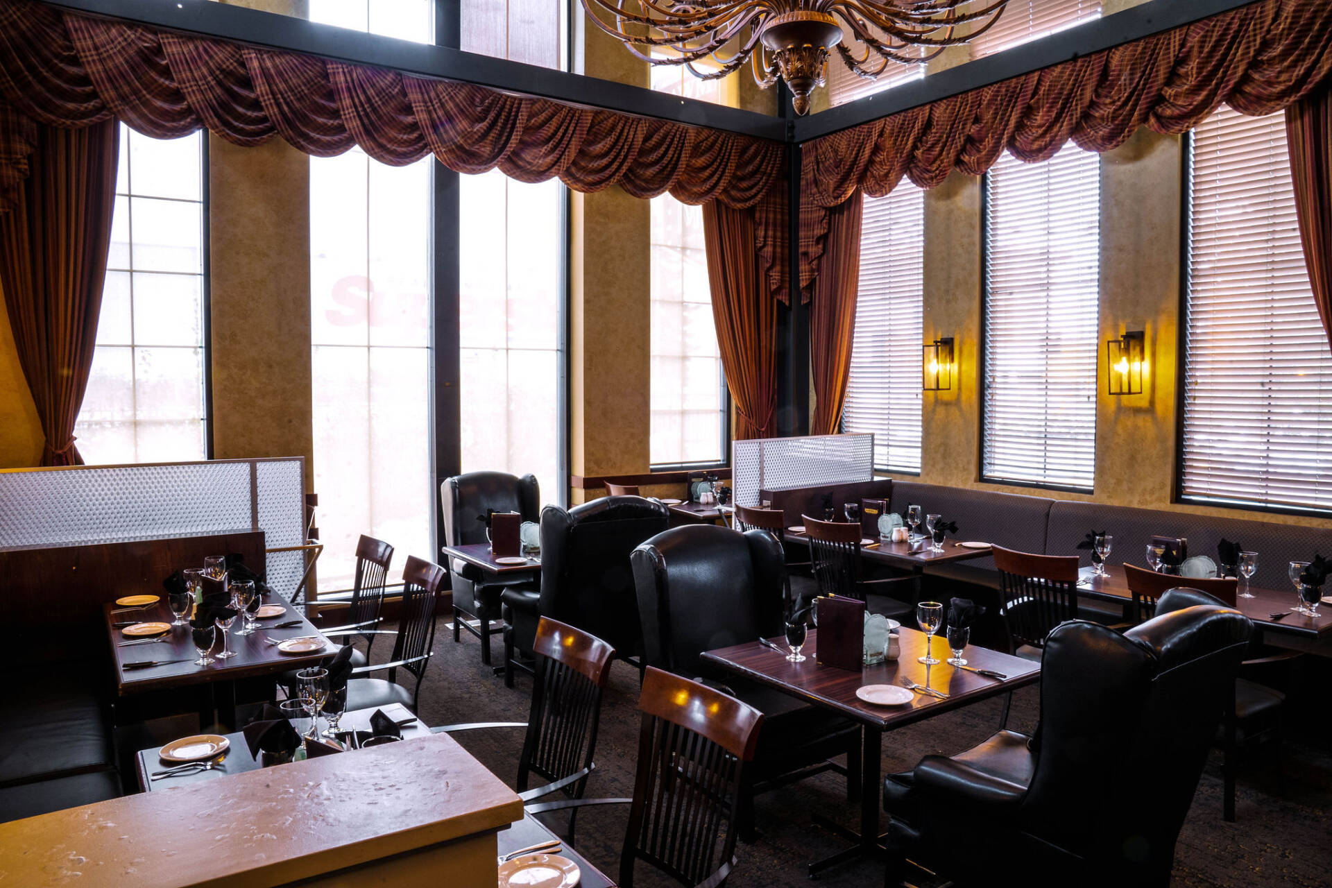 Edmonton | The Sawmill Restaurant